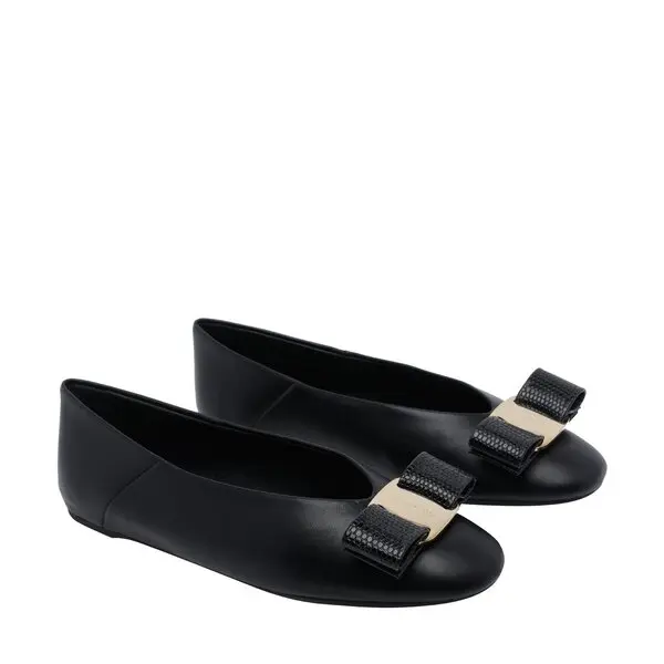 FERRAGAMO Vara Bow Ballet Flats - Black