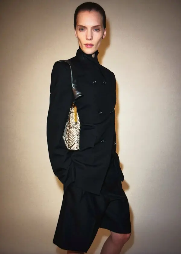 Khaite Rolo Jacket In Wool Silk - Black