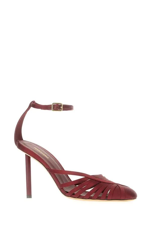 FERRAGAMO Pumps