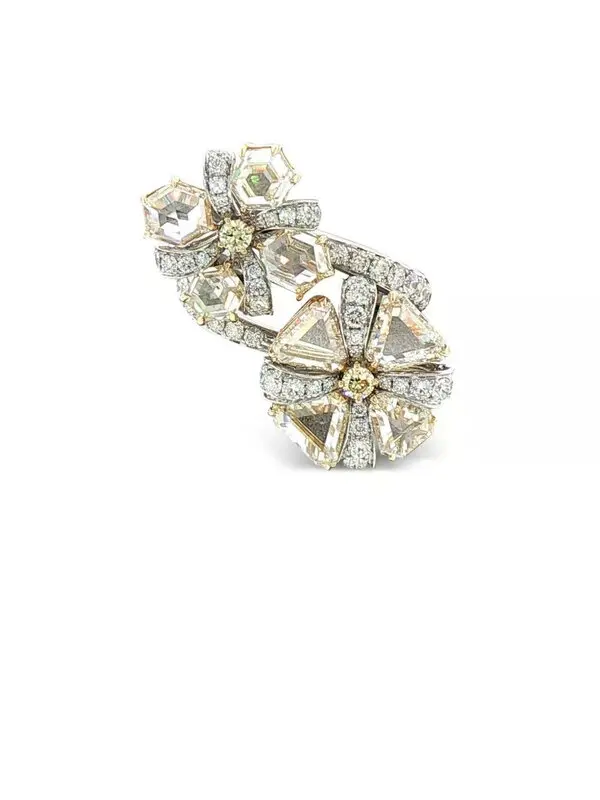 HYT JEWELRY Floral Diamond Ring In 18k Gold - Silver