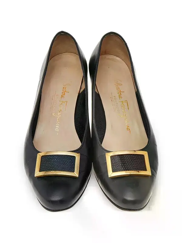FERRAGAMO Round-toe Pumps