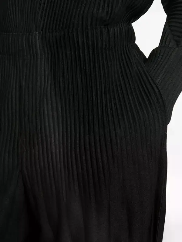 Issey Miyake Plissé Effect Tapered Cropped Trousers