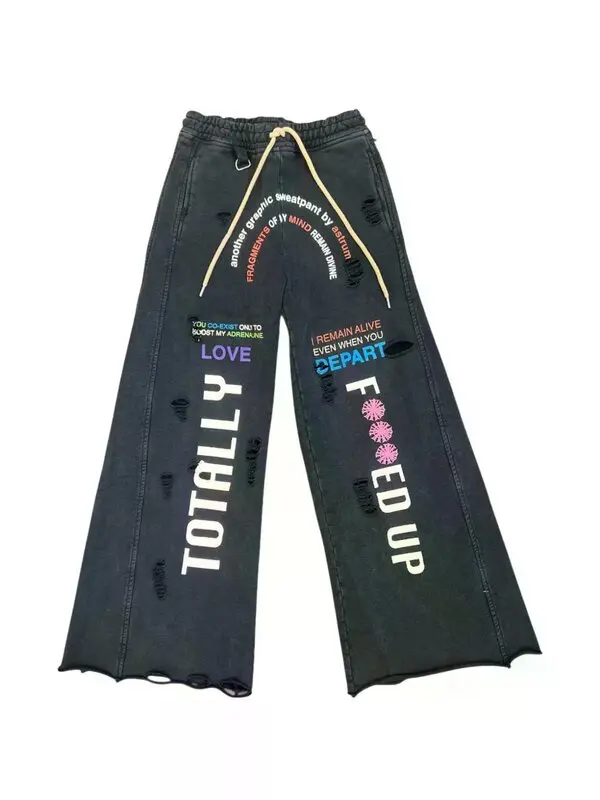 ASTRUM Distressed Sweatpants