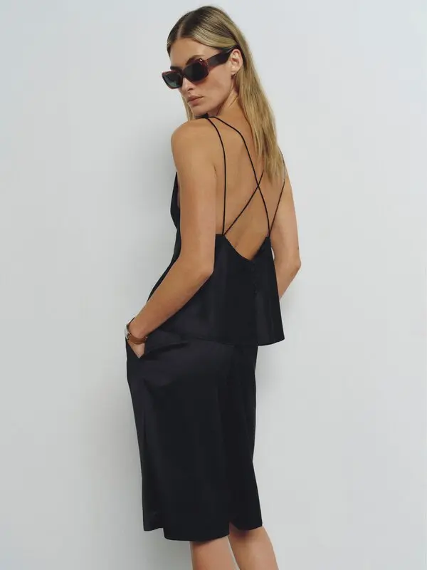 REFORMATION Jule Silk Top - Black