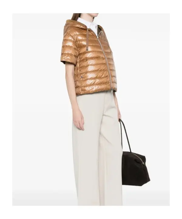 Herno Short-sleeve Quilted Zip-up Jacket
