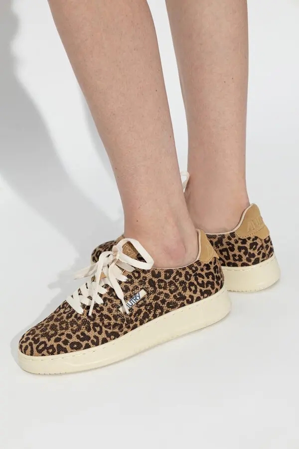 AUTRY Leopard Print Lace-up Low-top Sneakers