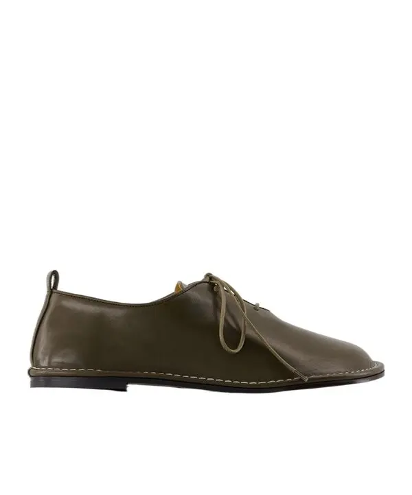 AMI Paris Round Toe Lace-up Flats