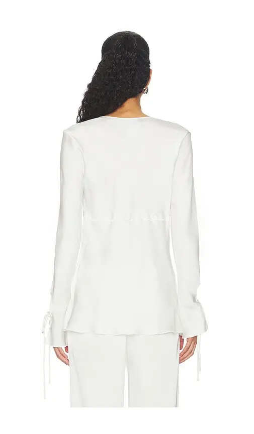 Lioness Veil Long Sleeve Top