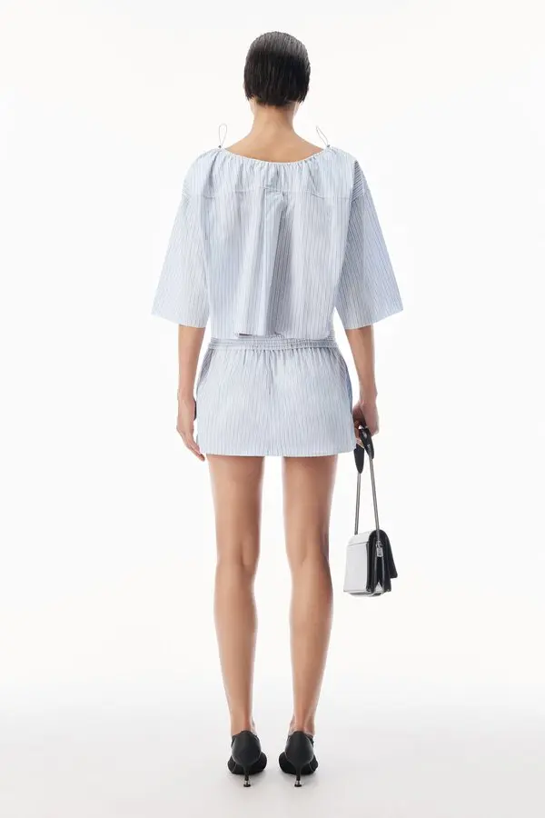 Alexander Wang Off-shoulder Cropped Shirt With Bungee Drawcord - White/blue