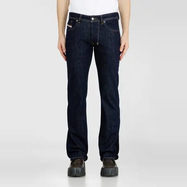 DIESEL® Larkee 1985 Regular Fit Low Waist Jeans - Blue