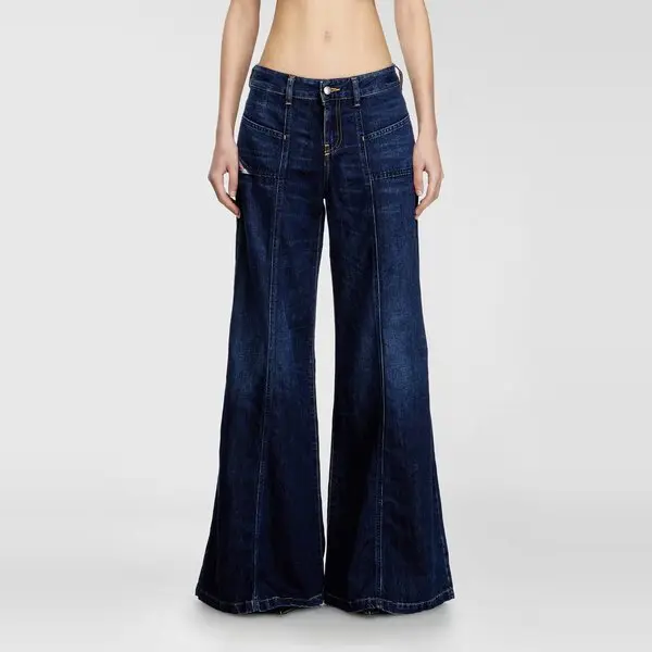 DIESEL® D-akii Low Waist Flare Jeans
