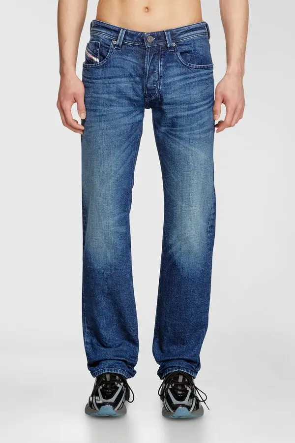 DIESEL® Larkee 1985 Regular Fit Low Waist Jeans - Blue