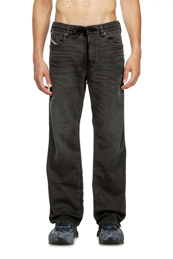 DIESEL® Relaxed Regular Waist Joggjeans