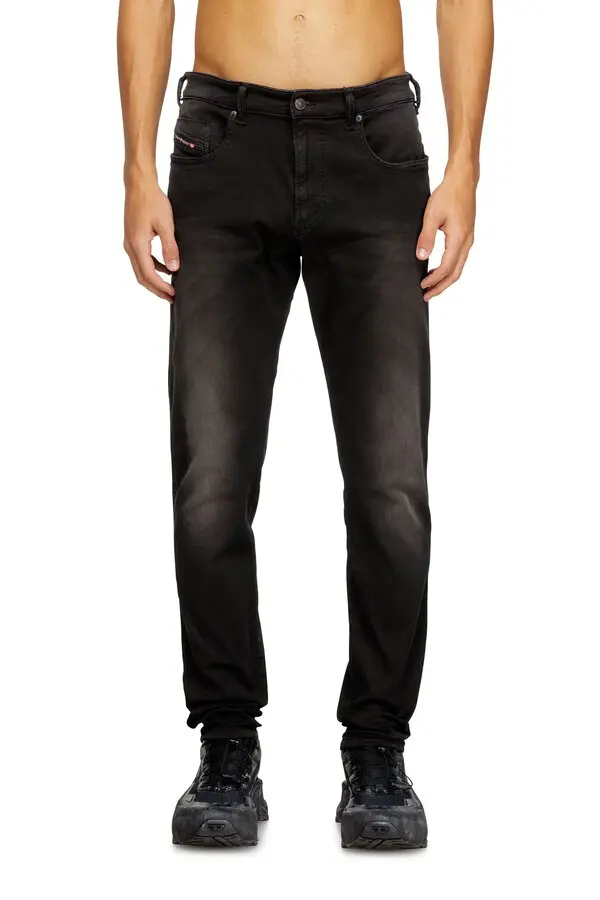DIESEL® D-strukt Slim Fit Joggjeans - Black