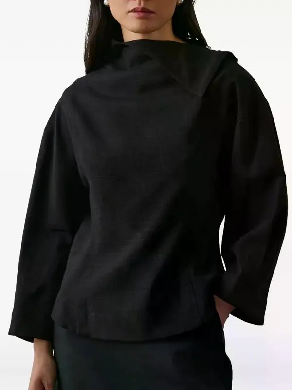 Soeur Figari Asymmetric Top