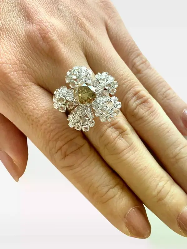 HYT JEWELRY Flower Diamond Ring