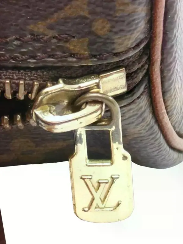 LOUIS VUITTON Monogram Papillon 26 Handbag - Brown