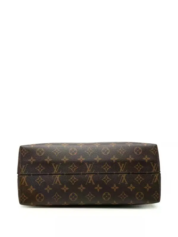 LOUIS VUITTON Monogram Alma Bnn Satchel - Brown