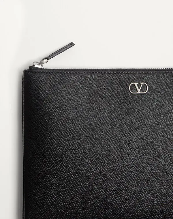 Valentino Garavani Vlogo Plaque Zip-up Clutch Bag