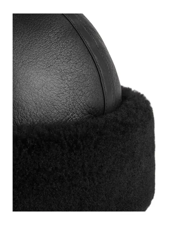 TOTEME Grain Lambskin Beanie With Wool Lining
