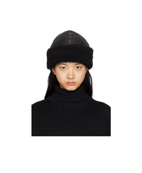 TOTEME Grain Lambskin Beanie With Wool Lining