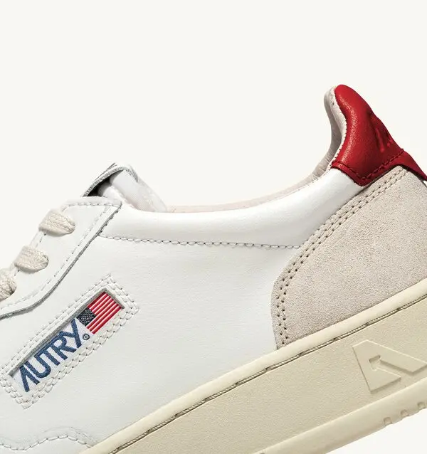 AUTRY Paneled Low-top Sneakers