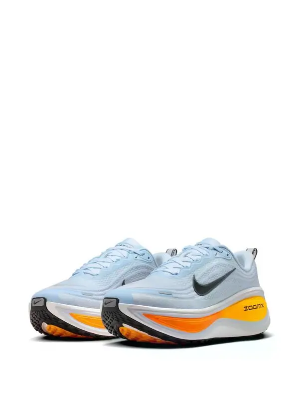 Nike Vomero Plus Sneakers