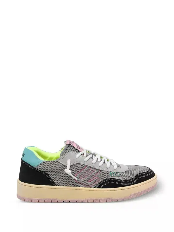 EVENU Equal Special Sneakers