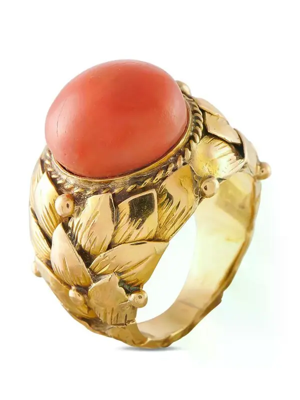 LB EXCLUSIVE Coral Leaf Motif Ring