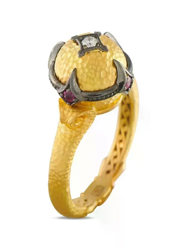 Konstantino 18k Yellow Hammered Diamond And Ruby Ring