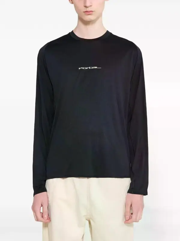 PORTAL Lateral Peak Long-sleeve T-shirt - Black