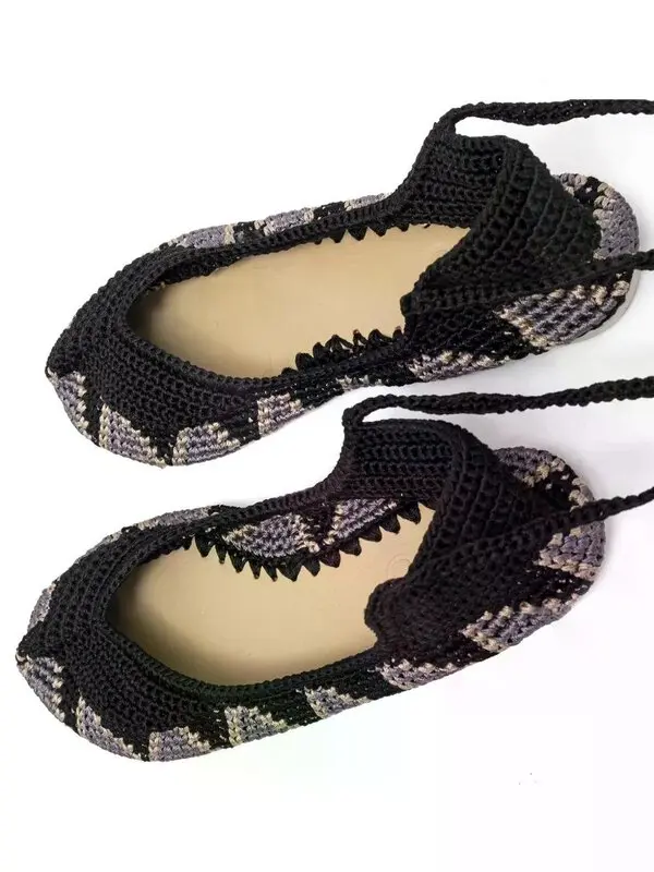 SLO_HAND_MADE Hand-made Crochet Ballet Flats