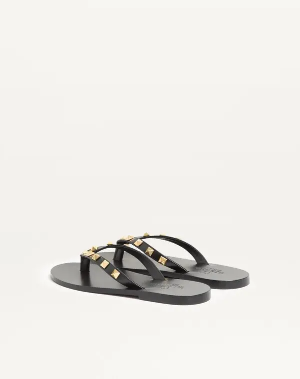 Valentino Garavani Rockstud Thong Sandals - Black