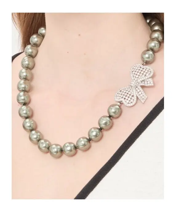 Valentino Garavani Embellished Bow Necklace