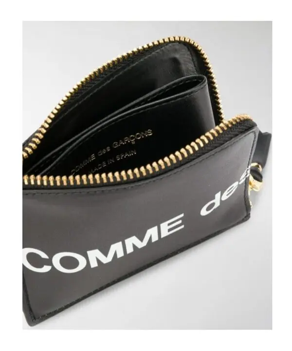 Comme Des Garçons Zipper Change Wallet