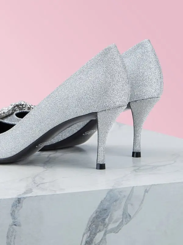 ROGER VIVIER Flower Buckle Pointed Toe Pumps