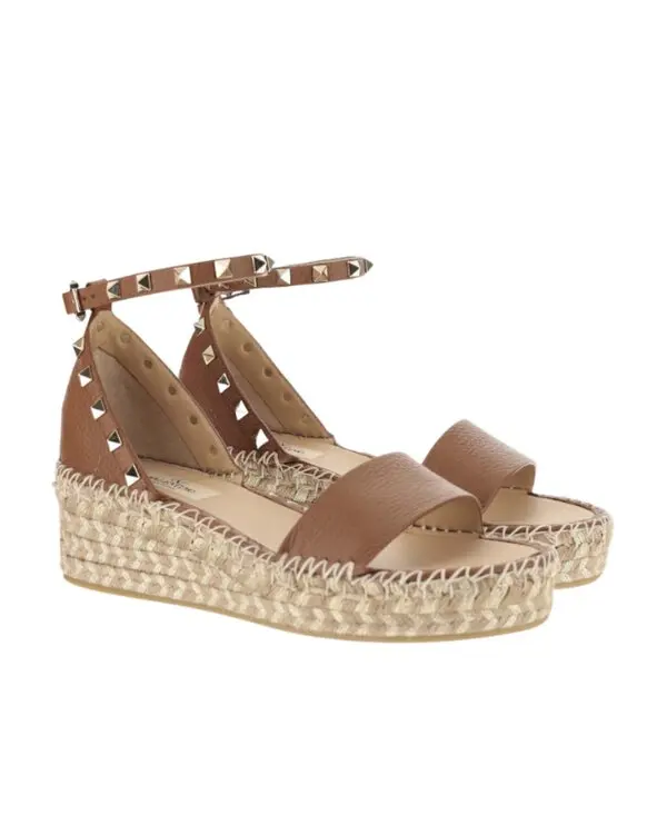 Valentino Garavani Rockstud Espadrille Sandals - Brown