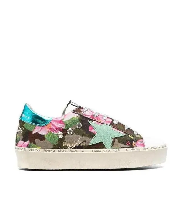 GOLDEN GOOSE Superstar Canvas Sneakers - White