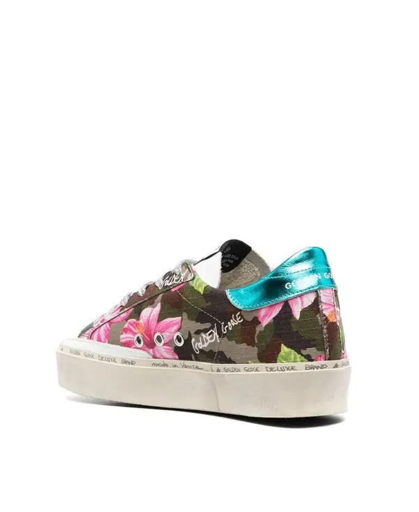 GOLDEN GOOSE Superstar Sneakers - White