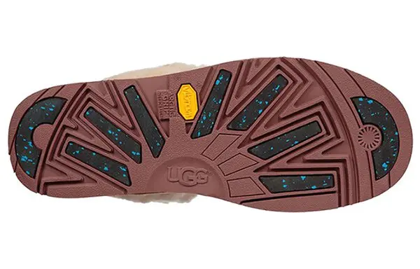 UGG Avalanche Butte Boot - Chestnut