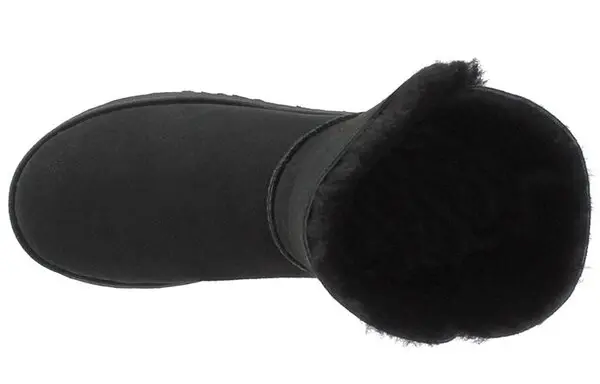 UGG Classic Cuff Boots