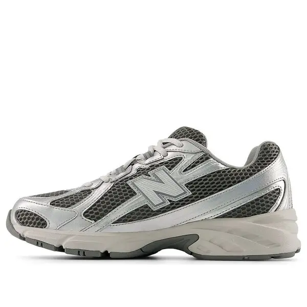 NEW BALANCE 740 Sneakers - Grey/metallic Silver