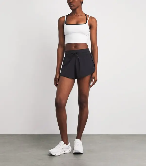 Vuori Daily Speed Shorts