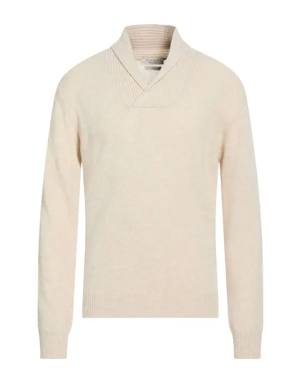 WOOL & CO Lightweight Wool V-neck Sweater