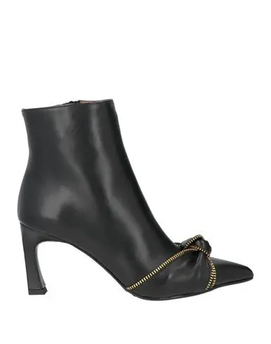 OVYE Playlist Leather Ankle Boots