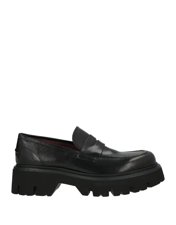 GIOVANNI CONTI Calfskin Loafers