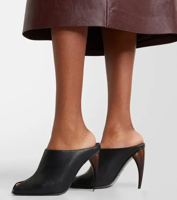 Alexander McQueen Leather Square Open Toe Mules - Black