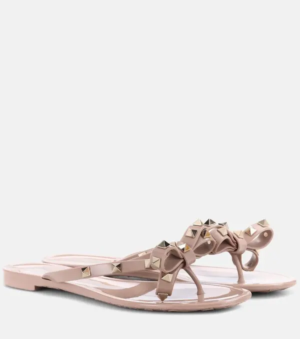Valentino Garavani Rockstud Pvc Thong Sandals - Pink