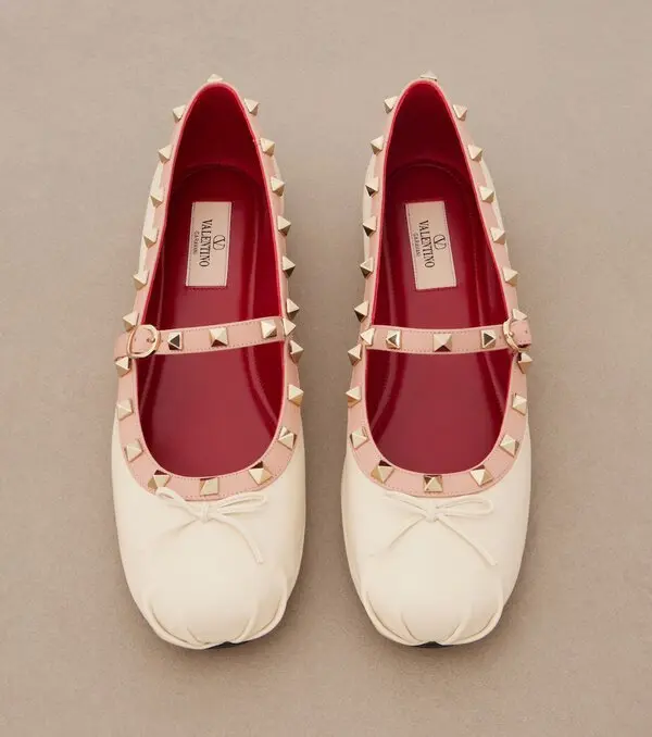 Valentino Garavani Rockstud Leather Mary Jane Flats - Pink