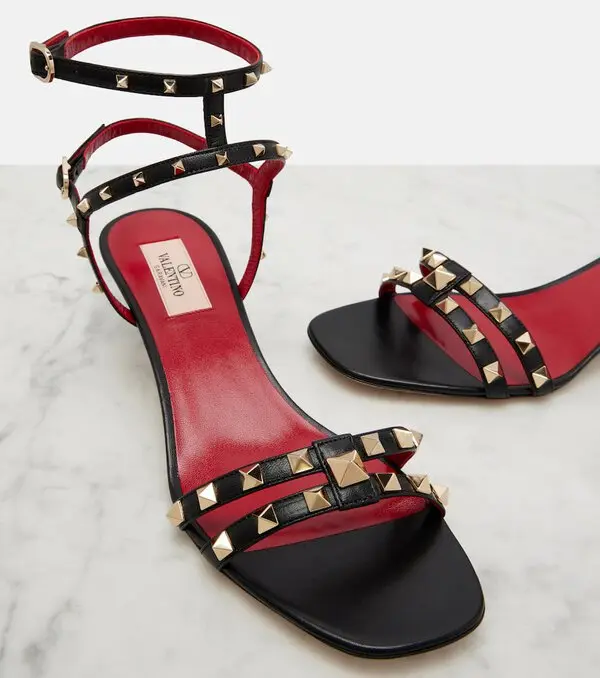 Valentino Garavani Rockstud Leather Slingback Sandals - Black